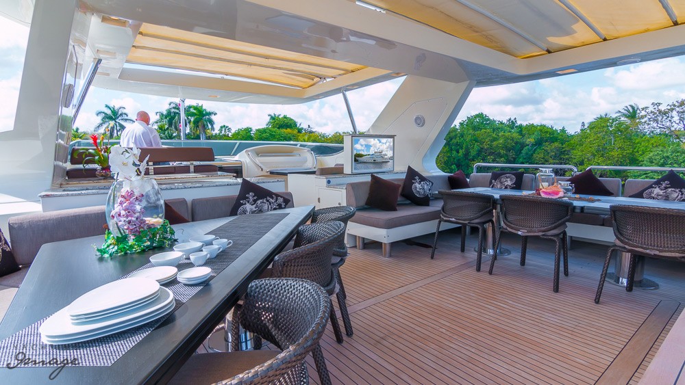 Yacht AZIMUT YCG 120', Azimut | CHARTERWORLD Luxury Superyacht Charters